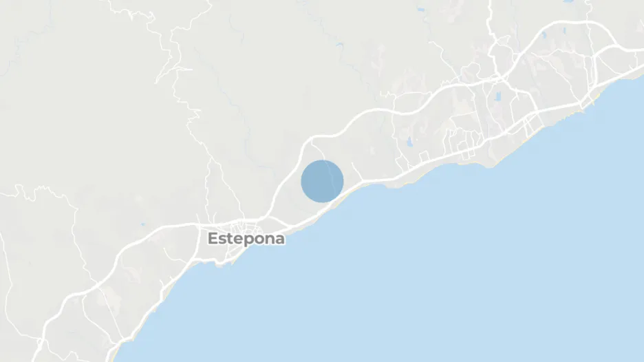 Pareado en El Padron | 5DR, 3BA, 225m², 250m² parcela, €435k