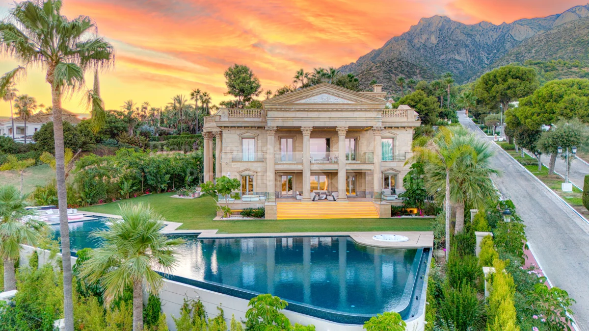 Villa La Dimora, majestic residence in Sierra Blanca, Marbella