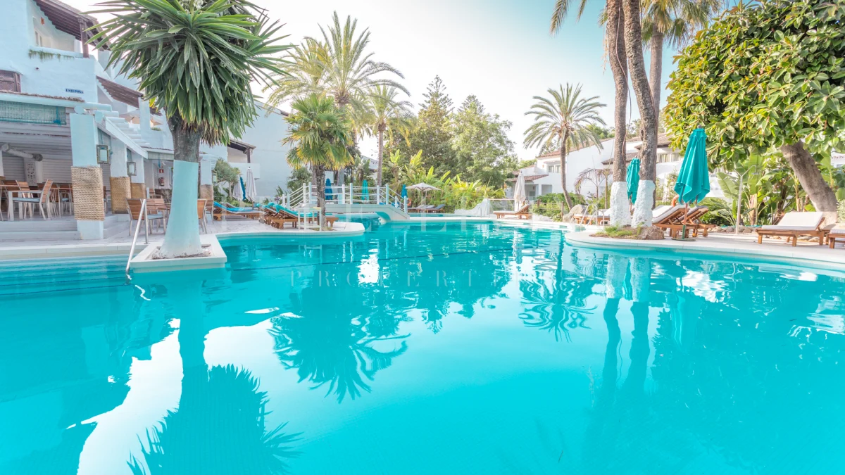 Unique junior suite in Puente Romano Beach Resort & SPA