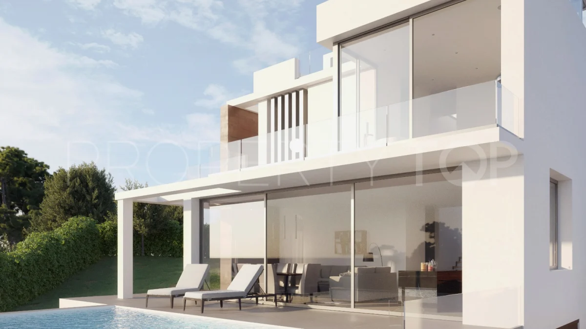 Villa en Estepona Oeste | 4DR, 4BA, 437m², 570m² parcela, €1,4M