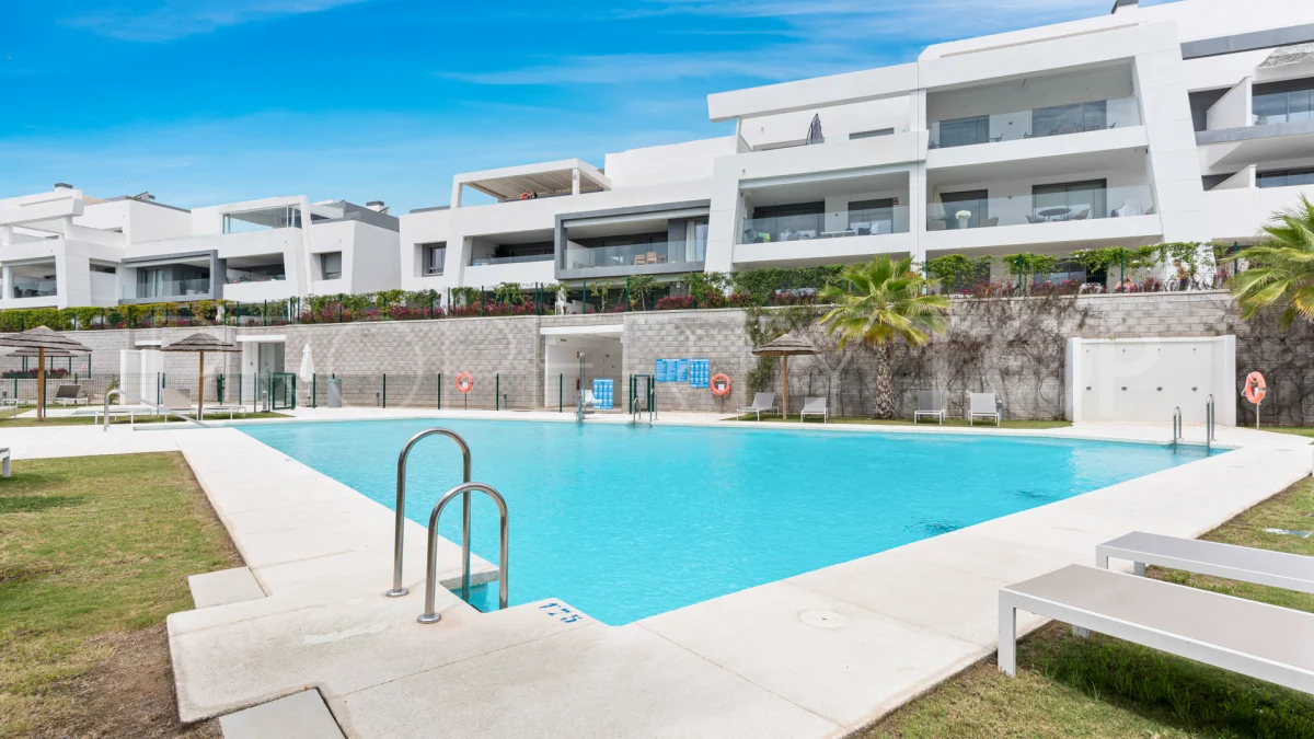 Penthouse in New Golden Mile | 2BR, 2BA, 105m², €585k