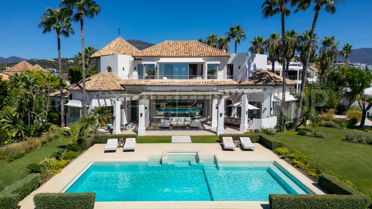 Villa en Monte Halcones | 7DR, 7BA, 860m², 2.058m² parcela, €10,8M