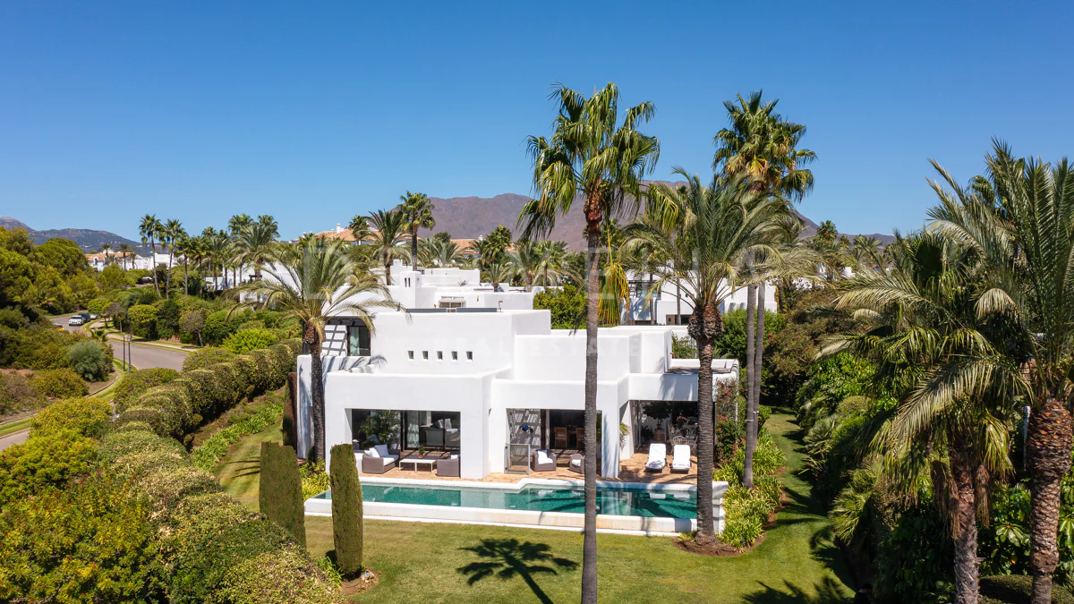 Real estate project: Villa for sale in Casares del Sol - Casares Golf