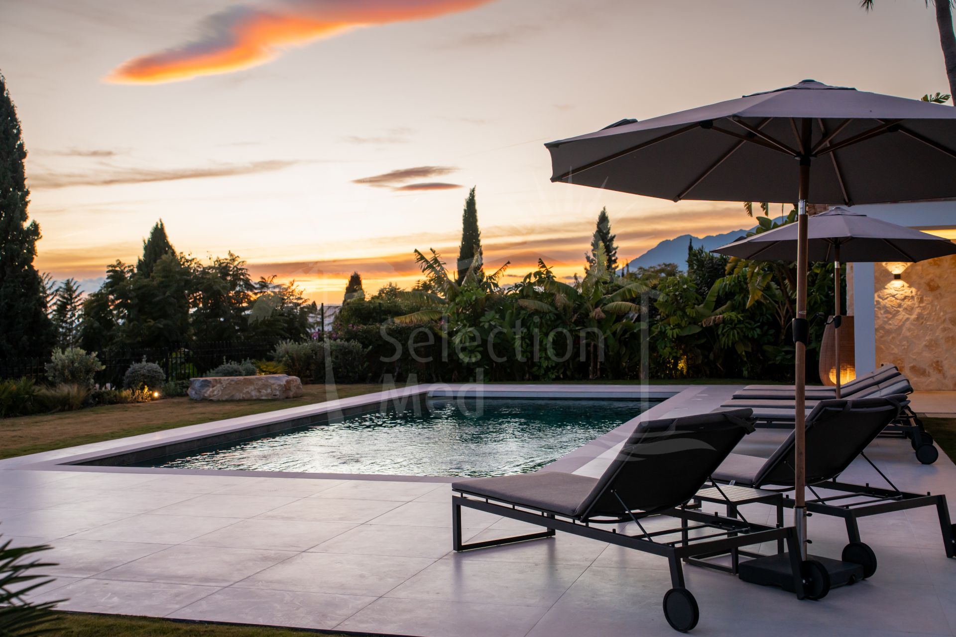 Exquisite Modern Andalusian Masterpiece with Panoramic Sea Views – Los ...