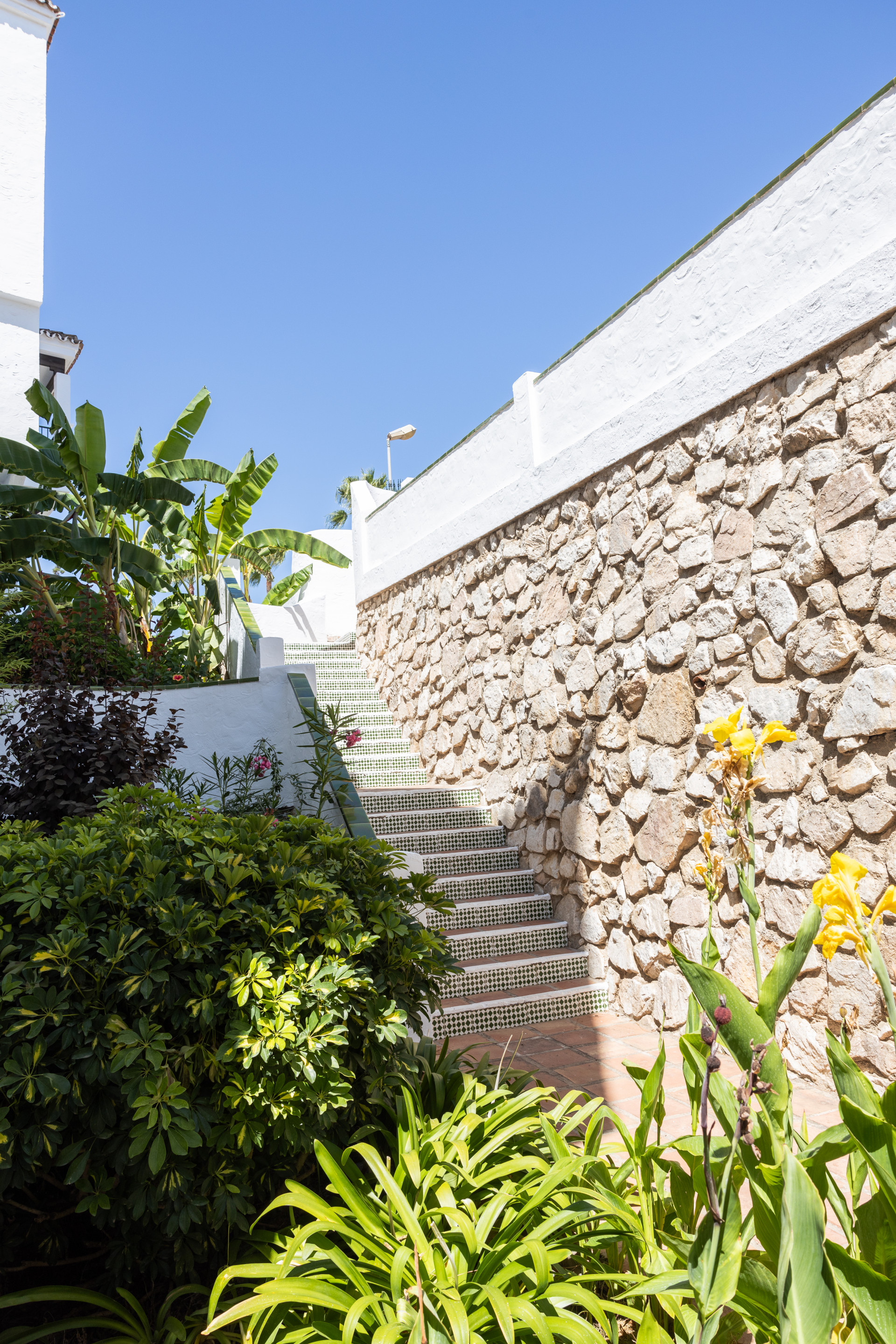 Award winning designer jacuzzi Drop now in Spain - SpainForSale.com