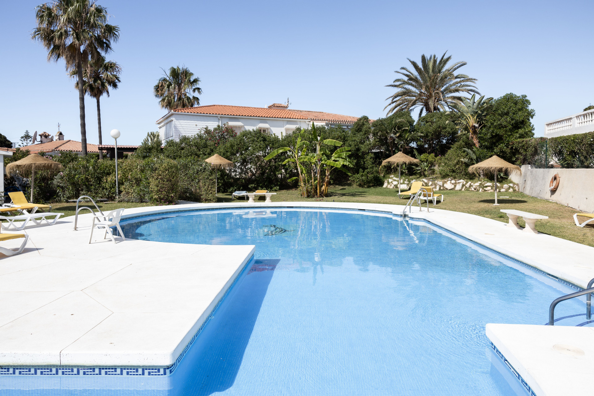 Award winning designer jacuzzi Drop now in Spain - SpainForSale.com