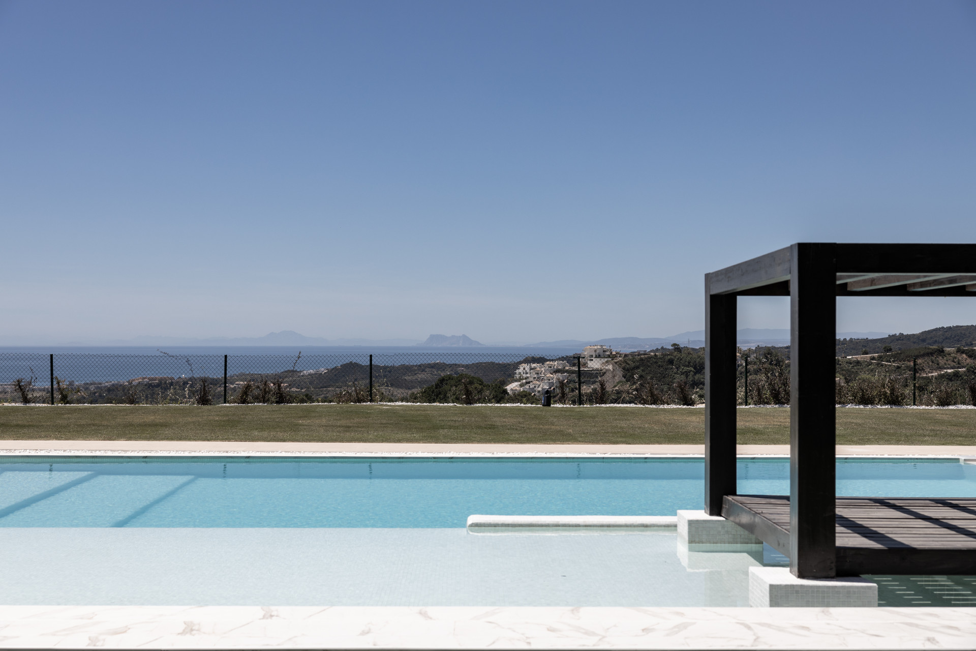 Award winning designer jacuzzi Drop now in Spain - SpainForSale.com
