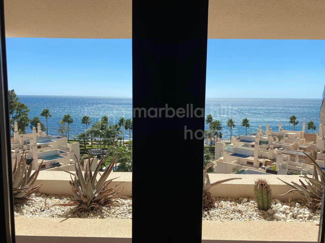 Beachfront properties for sale in Marbella